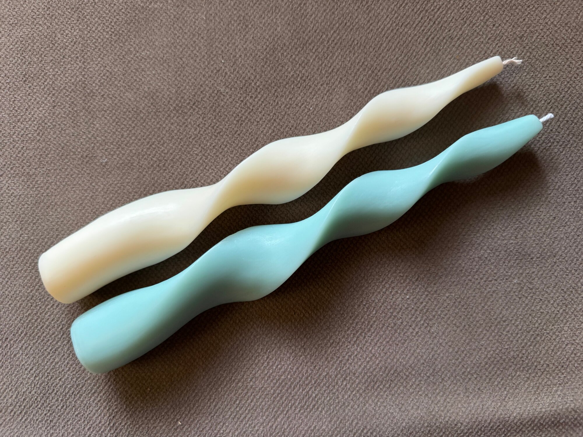 Эко-свечи 12-22 "Store", оливковый воск, ручная работа, 2 шт, бирюзовые, белые