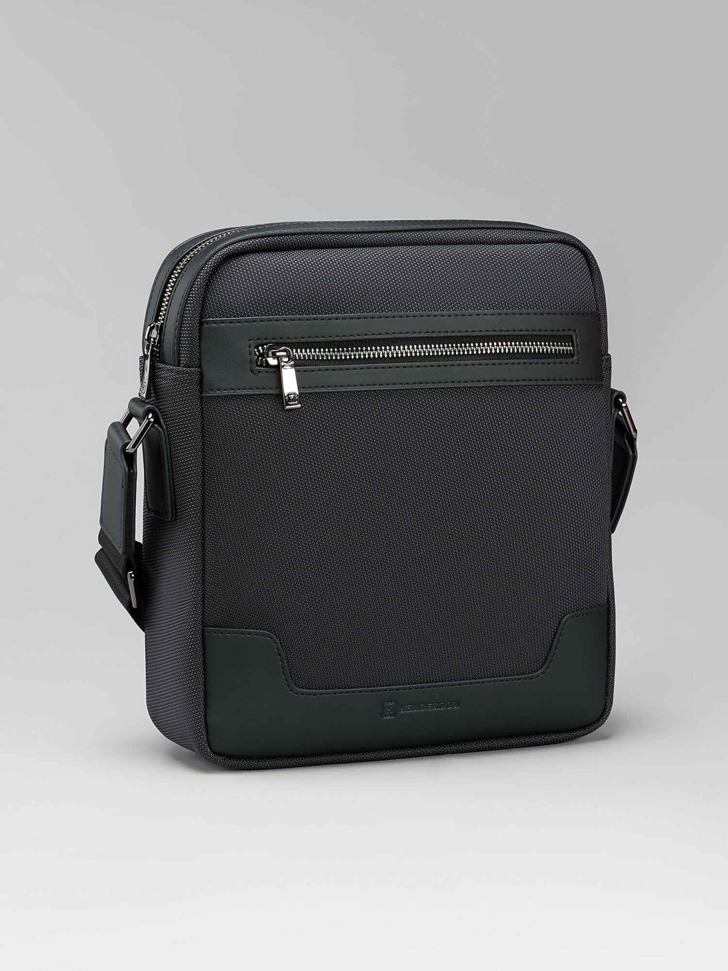 Сумка мессенджер