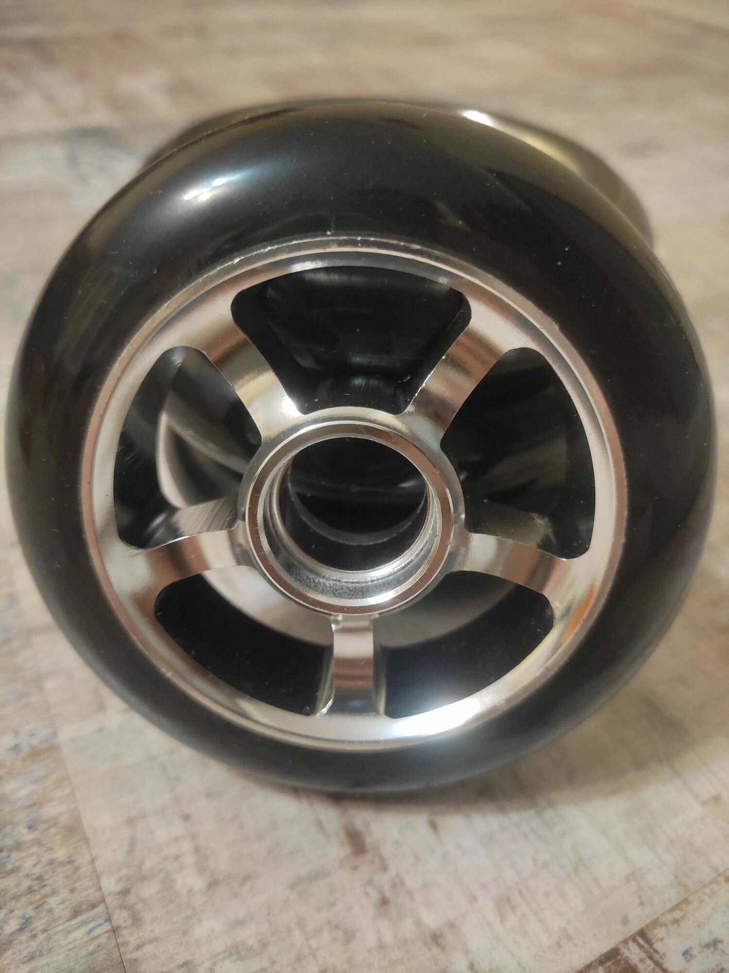 Комплект лыжероллерных колес (100х24) скоростные