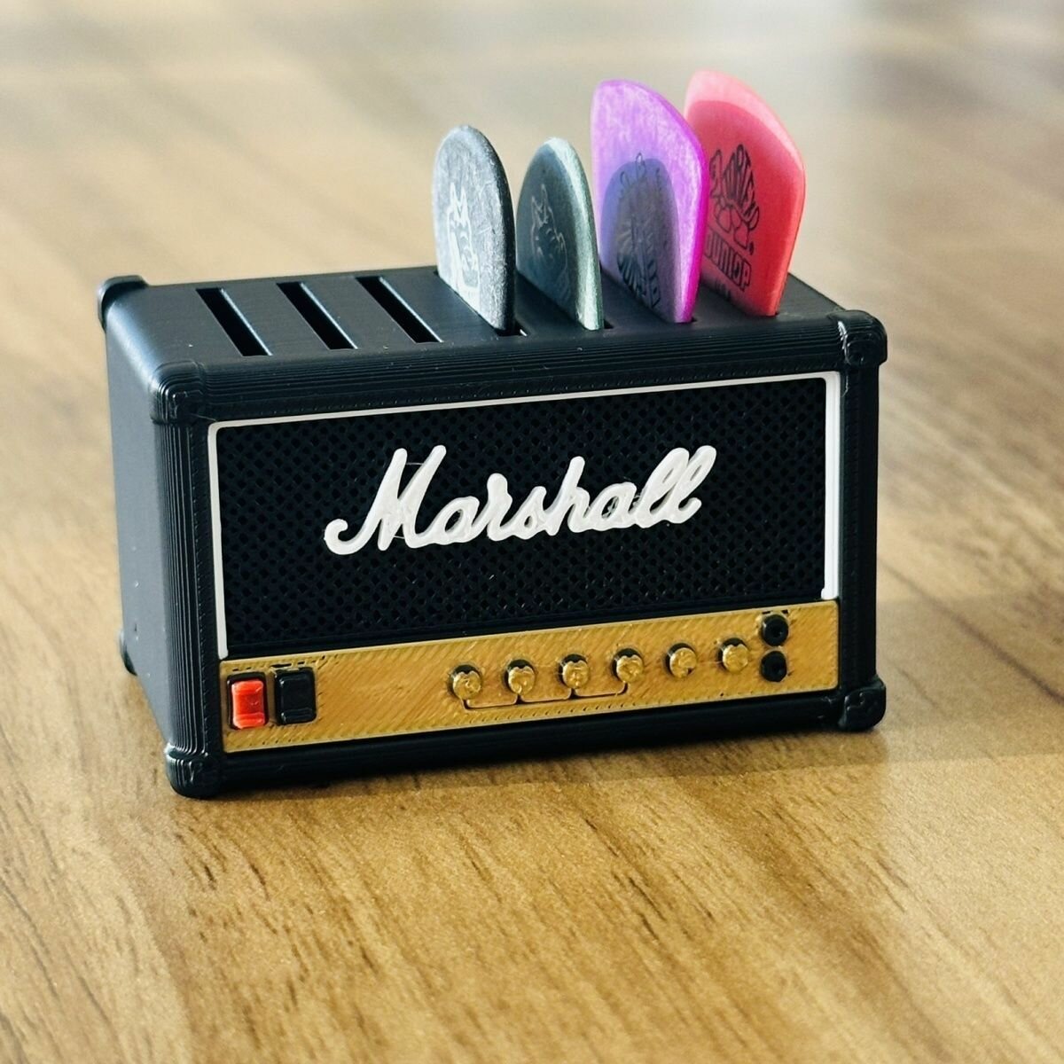 Держатель медиатора для мини-гитарного усилителя / Mini Guitar Amp Pick Holder