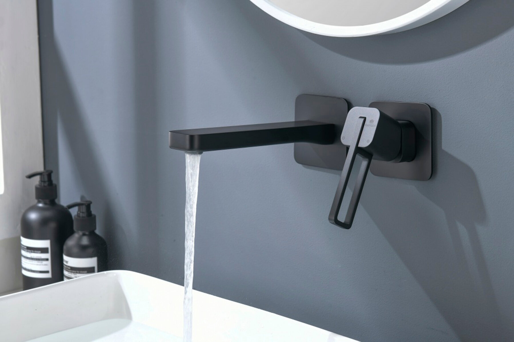 Настенный смеситель для раковины скрытого монтажа Ganzer на 2 отверстия из латуни GZ12144-С черный