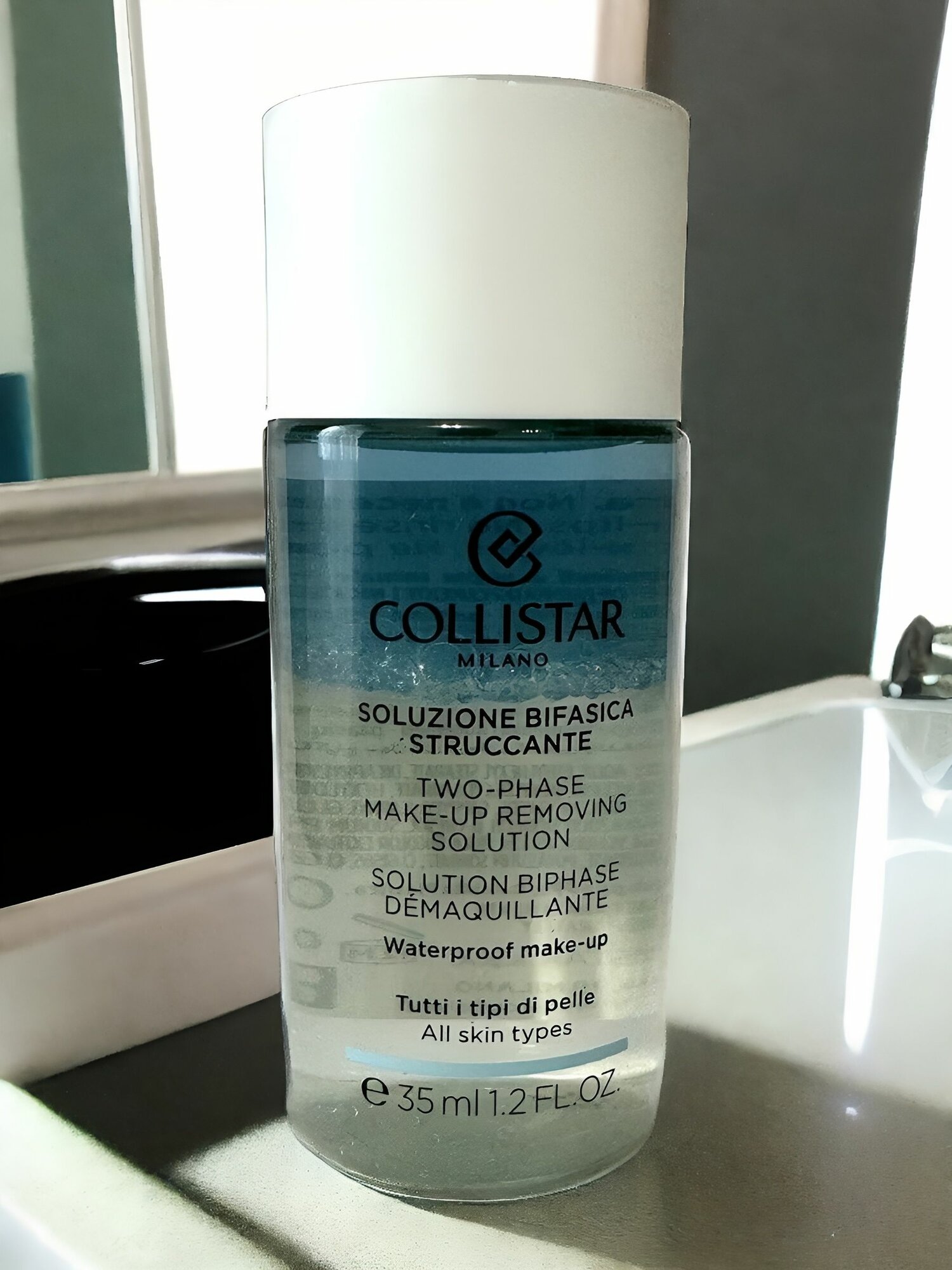 Collistar - Two-phase Make-up Removing Solution Средство для снятия макияжа с двухфазовой формулой (миниатюра) 35 мл