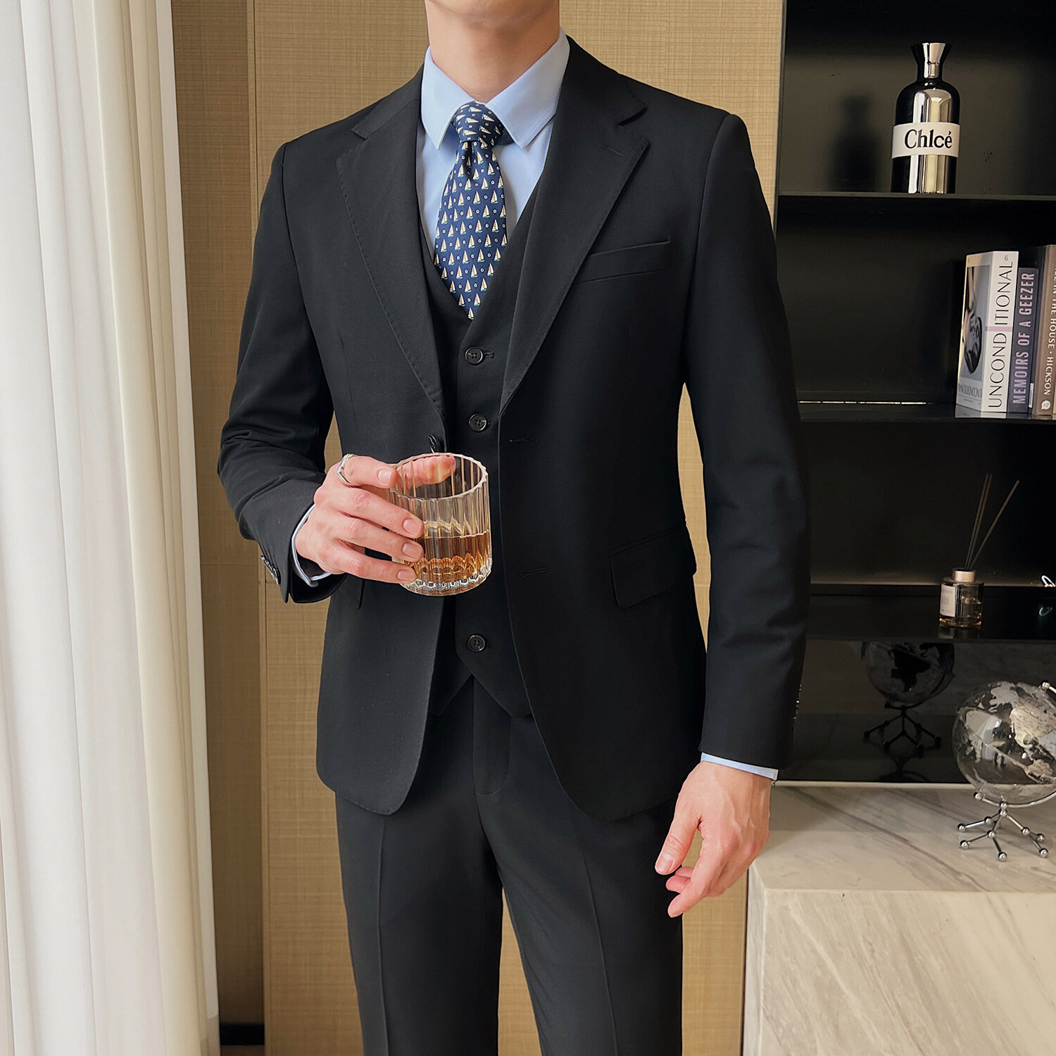 Костюм классический