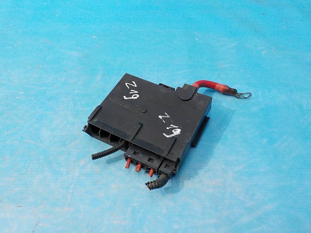 Блок предохранителей Ford Fusion 2002-2012 1507422 - Б/У