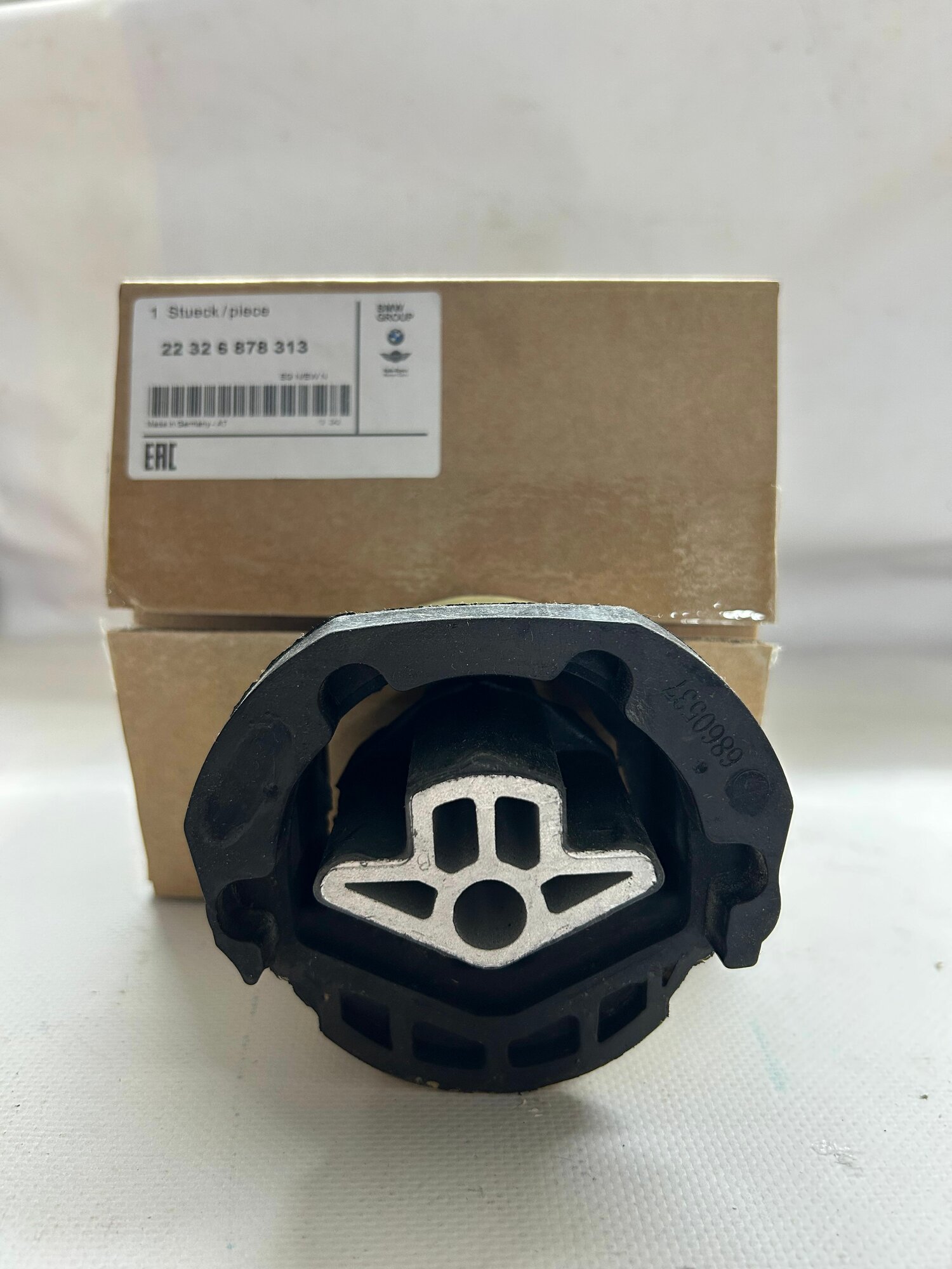 Подушка 22326878313 Опора кпп BMW G30 G01 B47