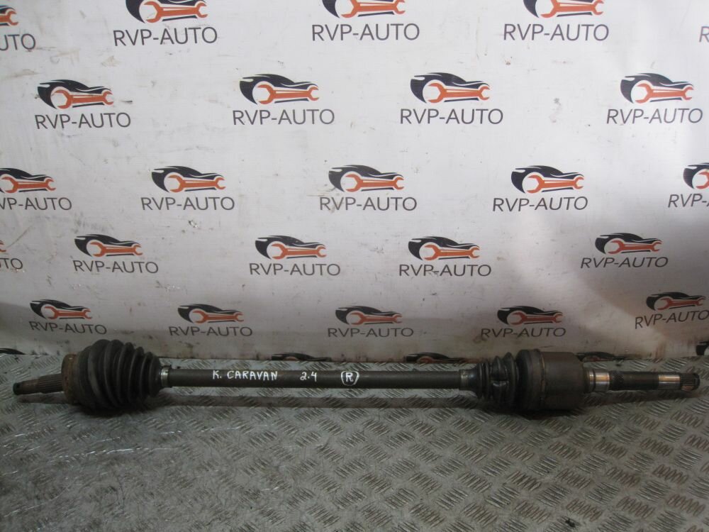 Полуось передняя правая Chrysler Voyager 3 1995—01 04808568