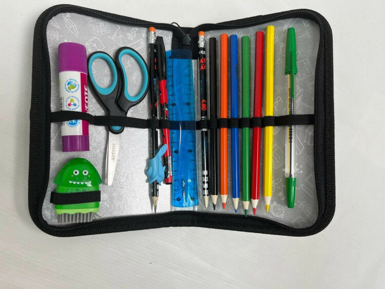 Пенал для мальчика 212х135х26мм с канцтоварами