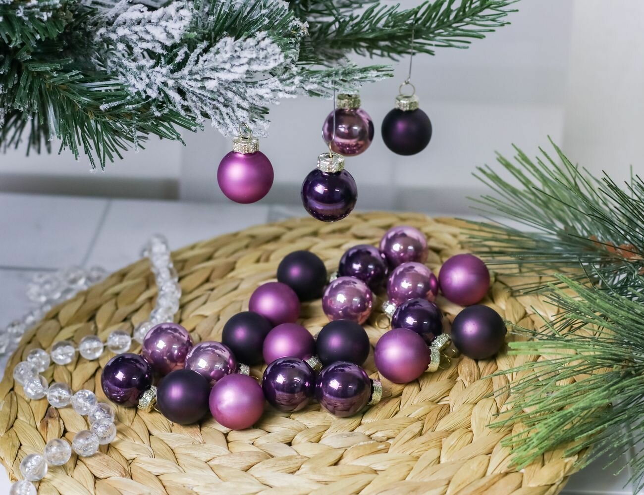 Набор ёлочных шаров вайолет дрим, стекло, глянцевые и матовые, фиолетовые, 25 мм, 24 шт, Koopman International ABR700110