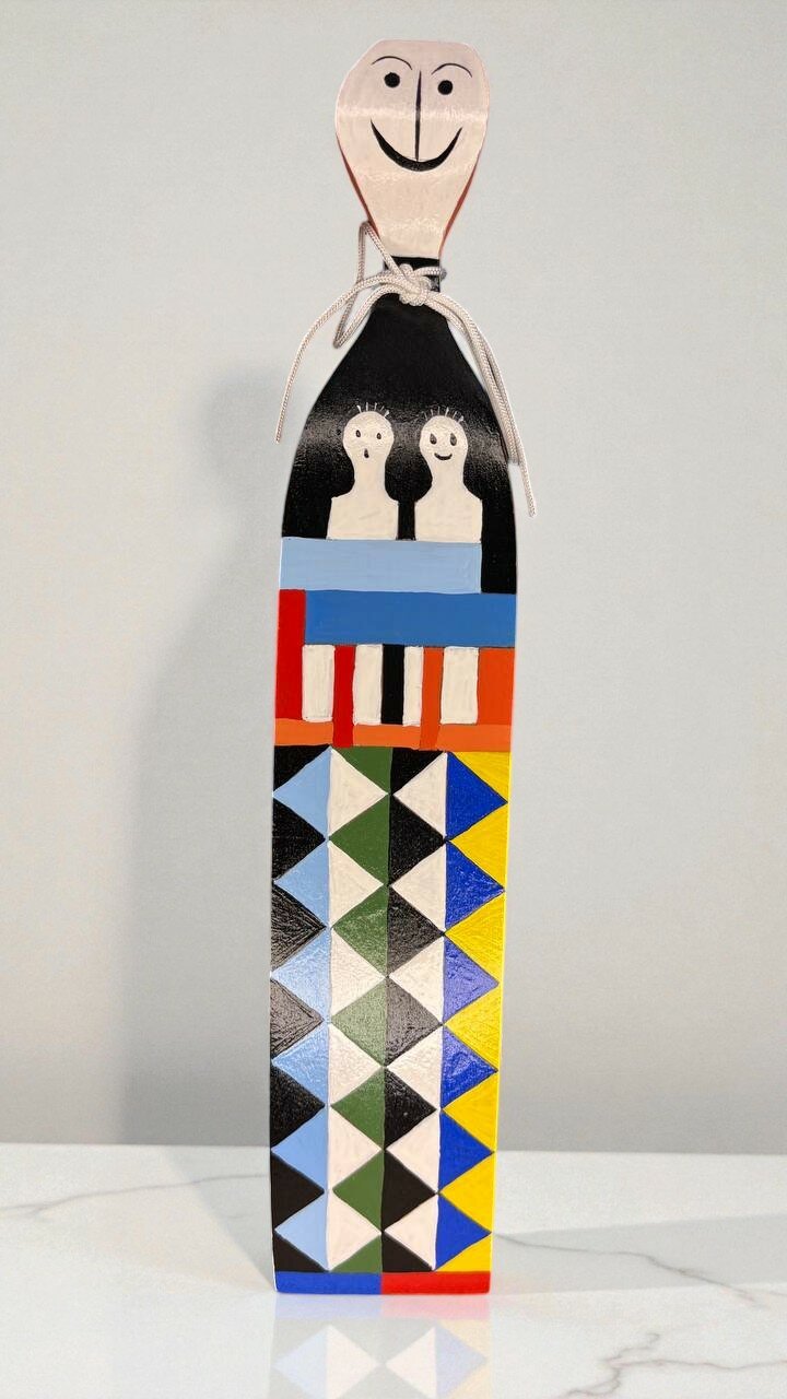 Деревянная фигурка "Пупсики в объятьях" с росписью, ручной работы.