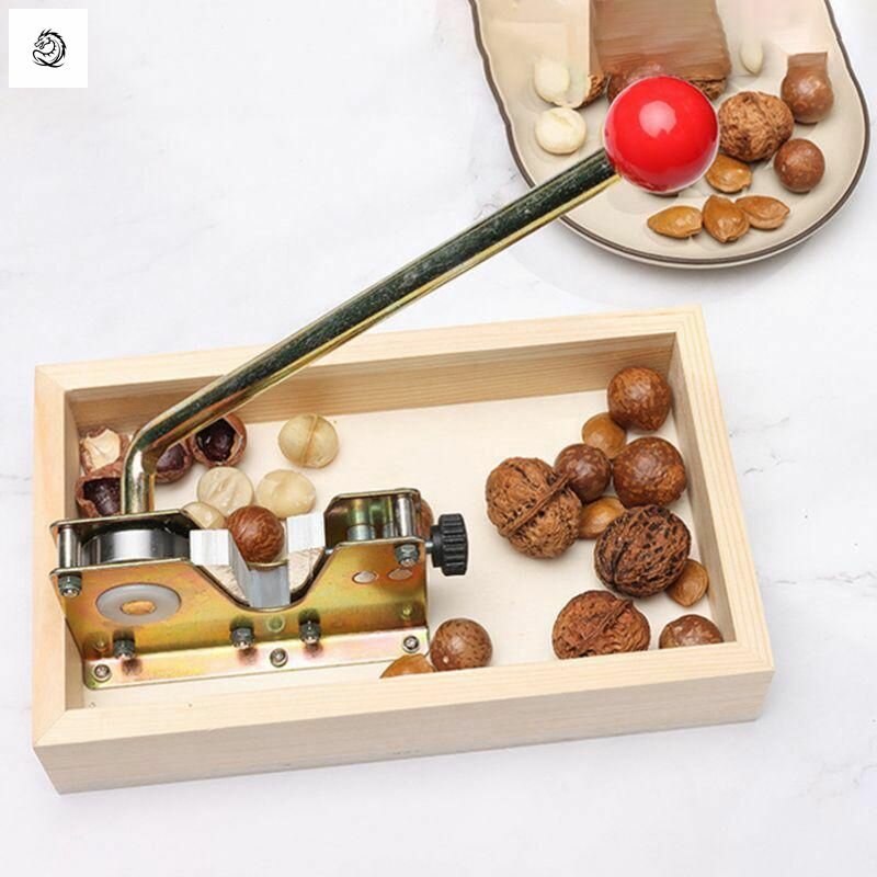 Орехокол из нержавеющей стали с регулируемым механизмом и отсеком для скорлупы