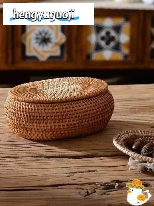 Плетёная шкатулка 14 17 7 см