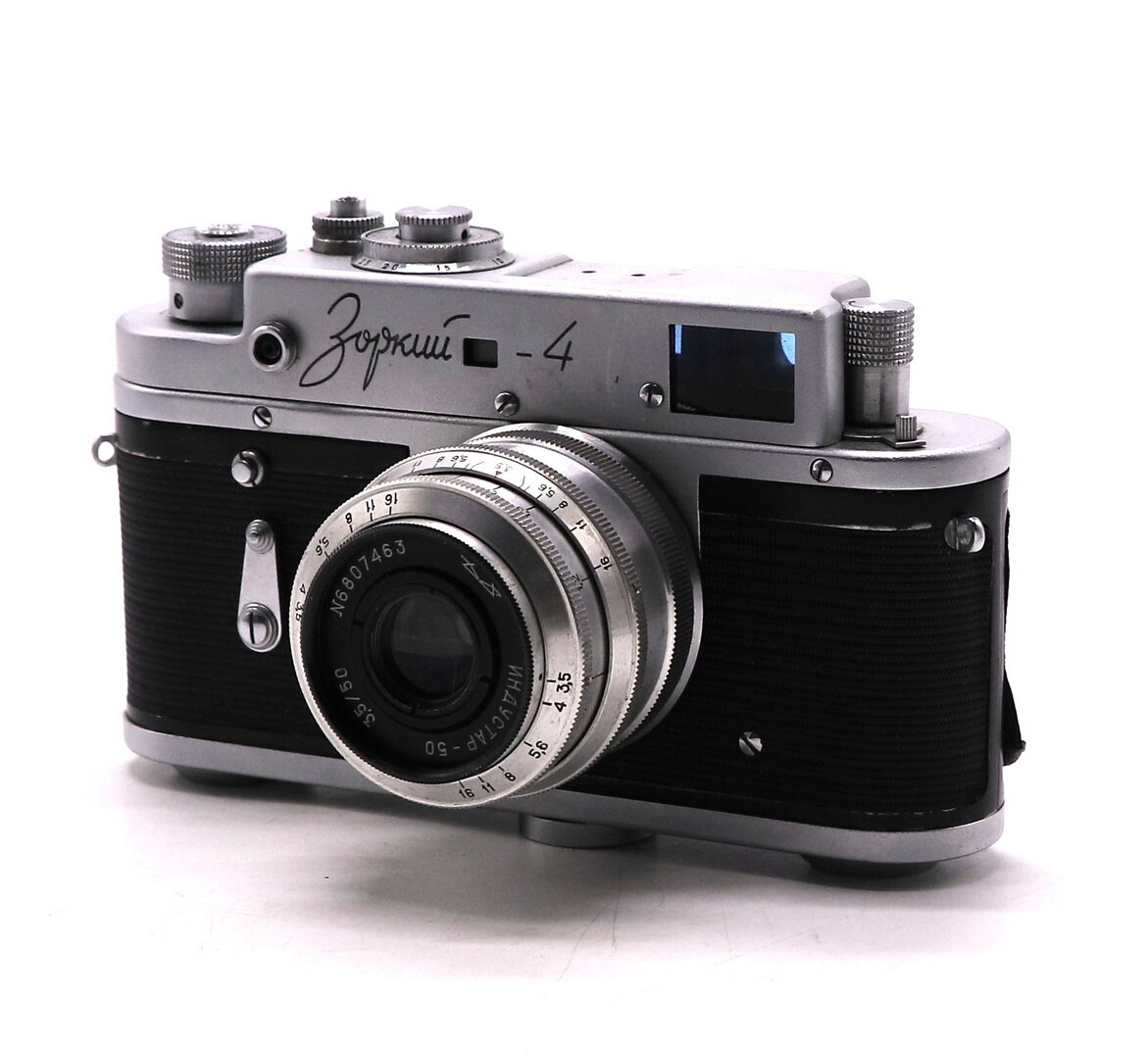 Фотоаппарат Зоркий 4 + Индустар (СССР, 1971)