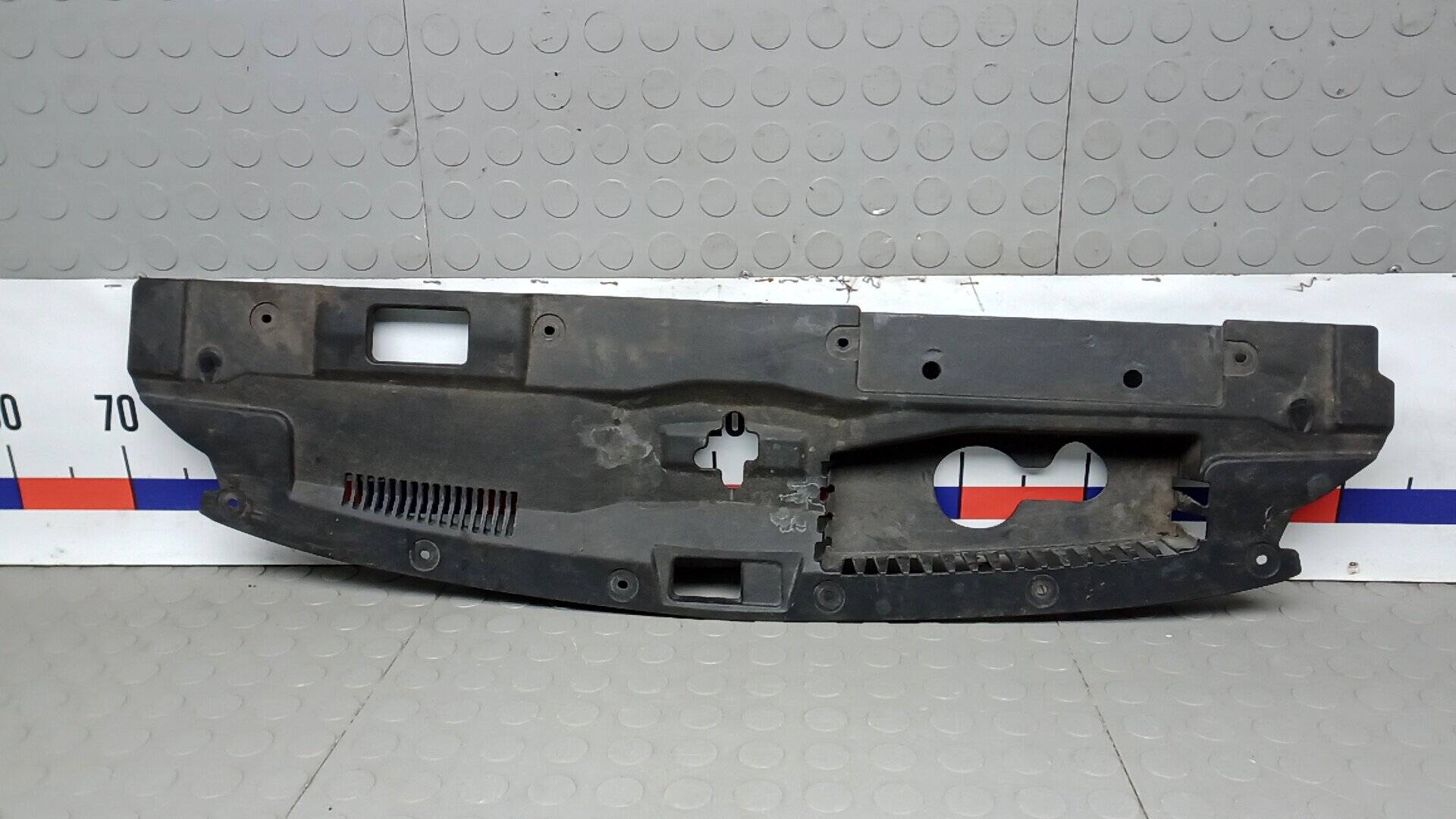 накладка замка капота MITSUBISHI OUTLANDER 3 GF0W, Номер 7450a753