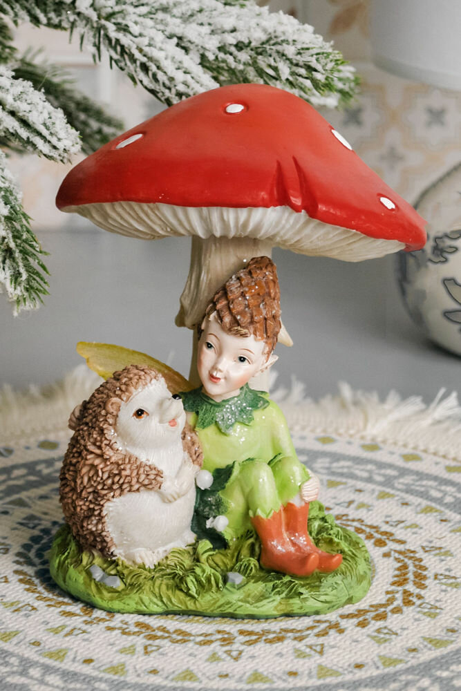 Декоративная фигура эльф патти С ёжиком, полистоун, 15 см, Kaemingk 531101-1