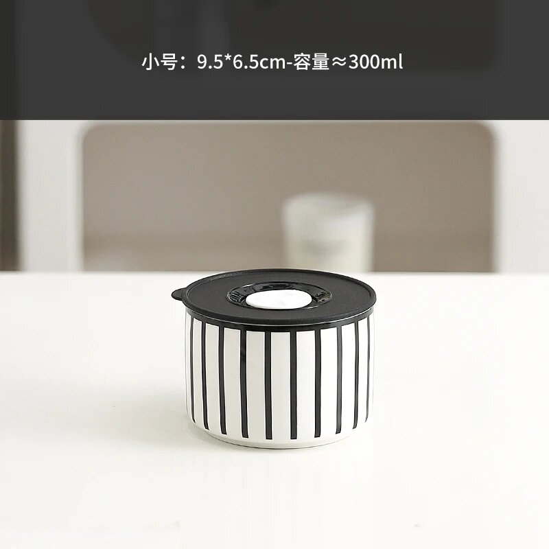 Керамический ланч-бокс Small -- striped