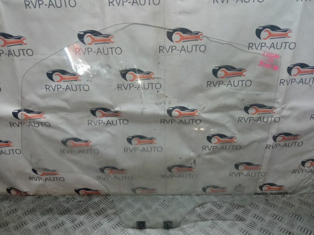 Стекло заднее правое Renault Logan 2004—2009 8200240554