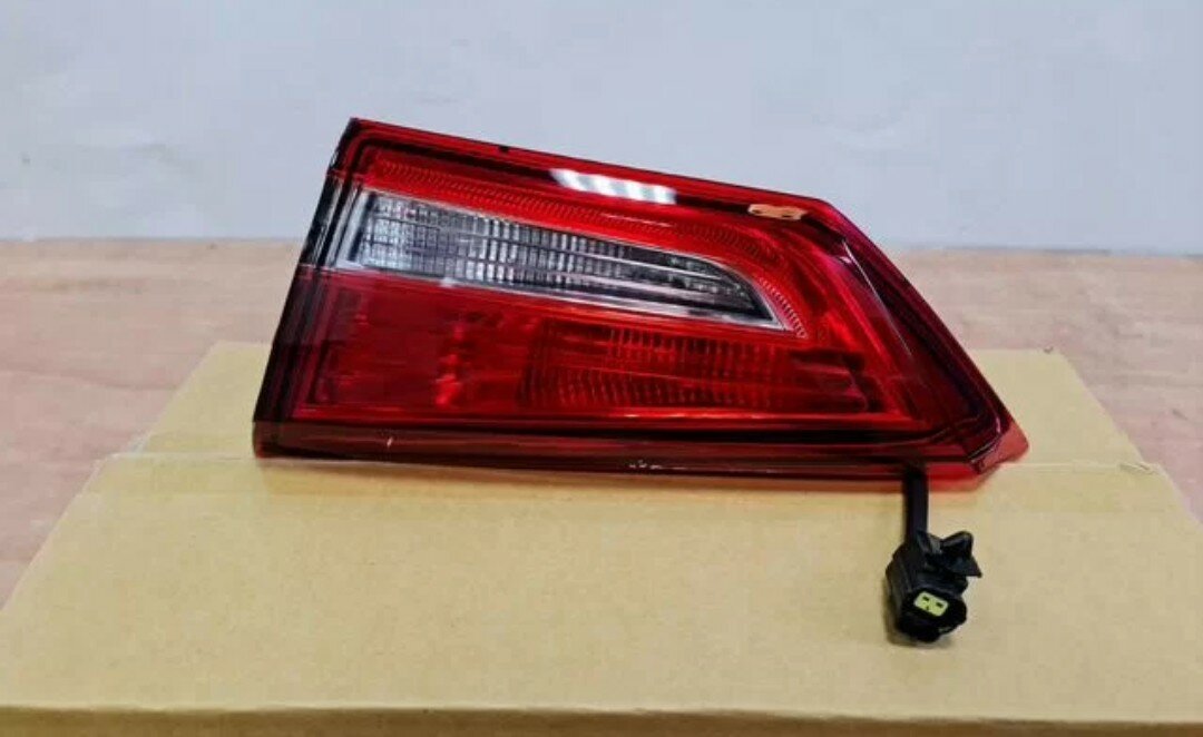 Фонарь задний правый внутренний Changan Alsvin B511f2805030700