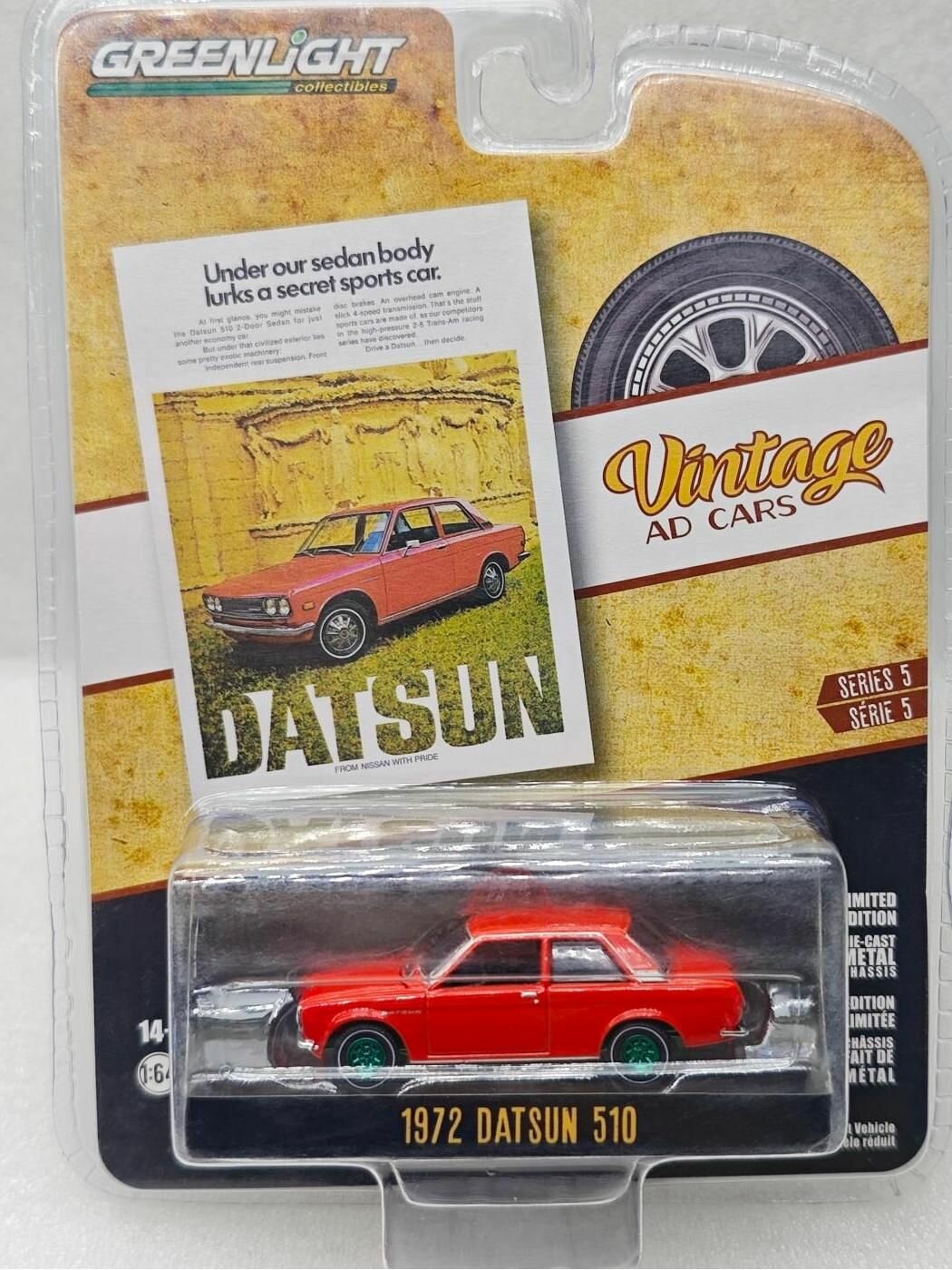 Машинка GreenLight 1/64 1972 Datsun 510 Red Green machine Special Die-cast Alloy Car Model Collection Toy Gift
