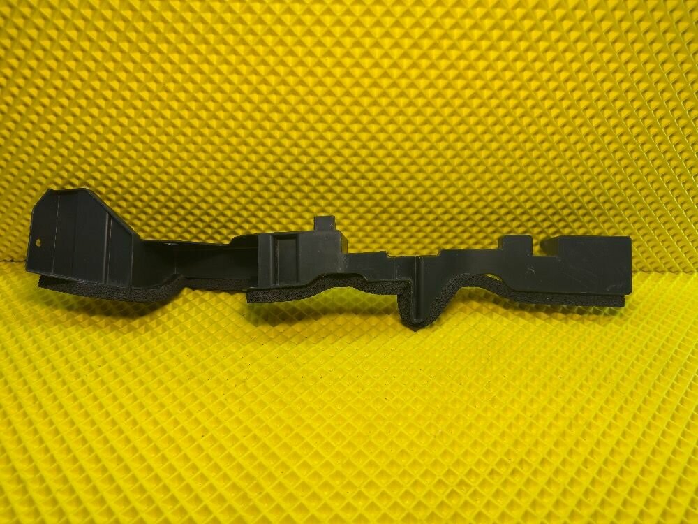 Дефлектор радиатора правый Chery Tiggo 7 Pro 602003165AA