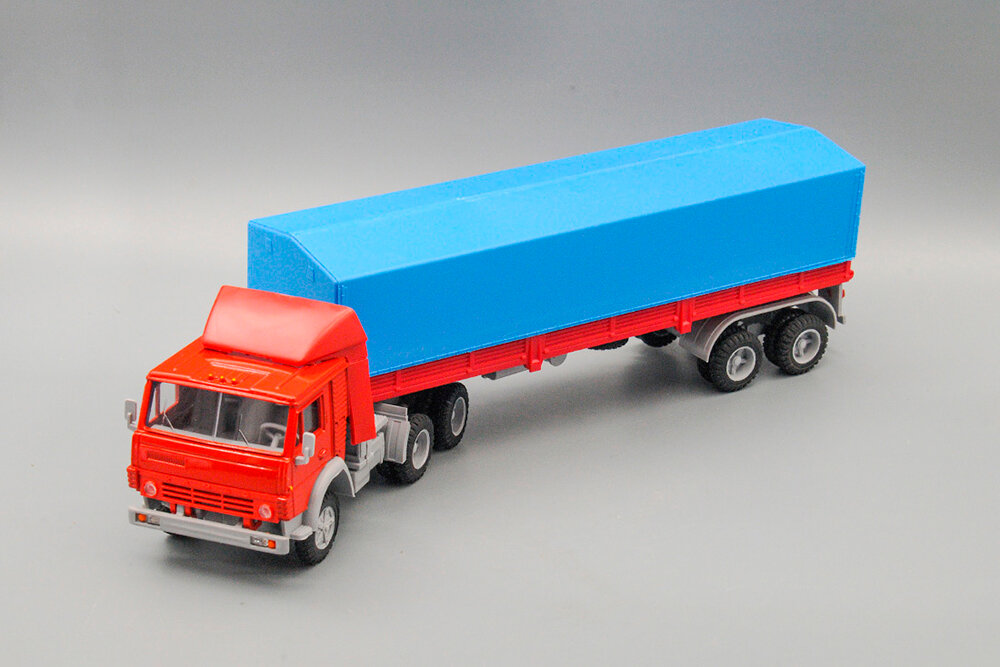 Модель коллекционная элекон Камский 5410 с полуприцепом и тентом, красный/серый голубой тент