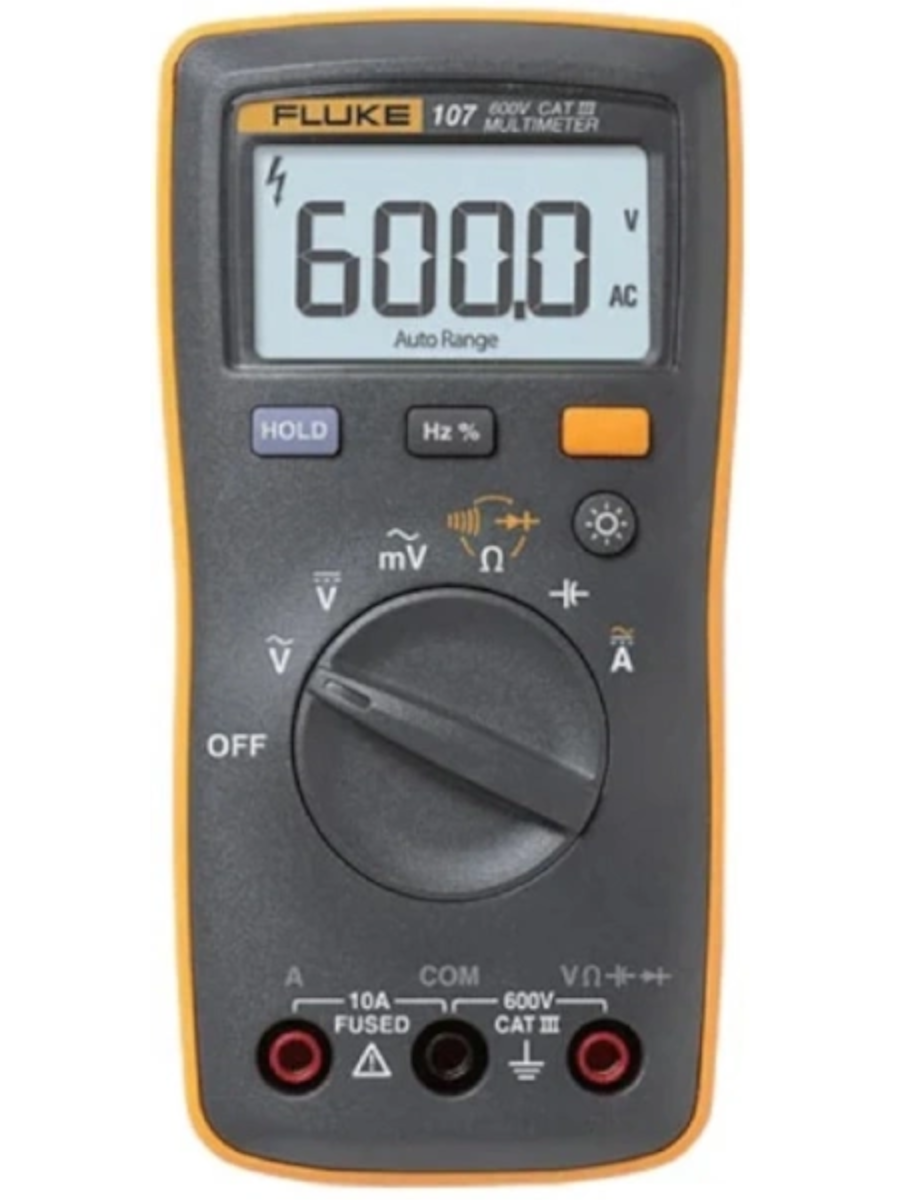 Мультиметр Fluke 107, цифровой, с подсветкой, зарядное устройство