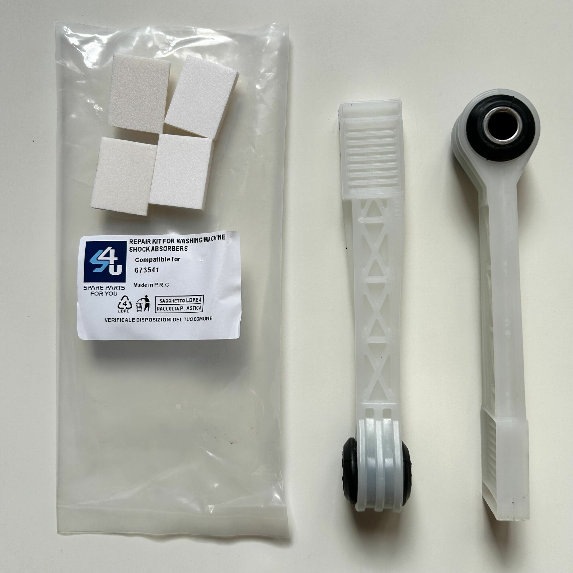 Ремкомплект амортизаторов для Bosch 80-110H AWEKO квадрат 442112 673541 SAR900UN 003060841 к-ктаторов