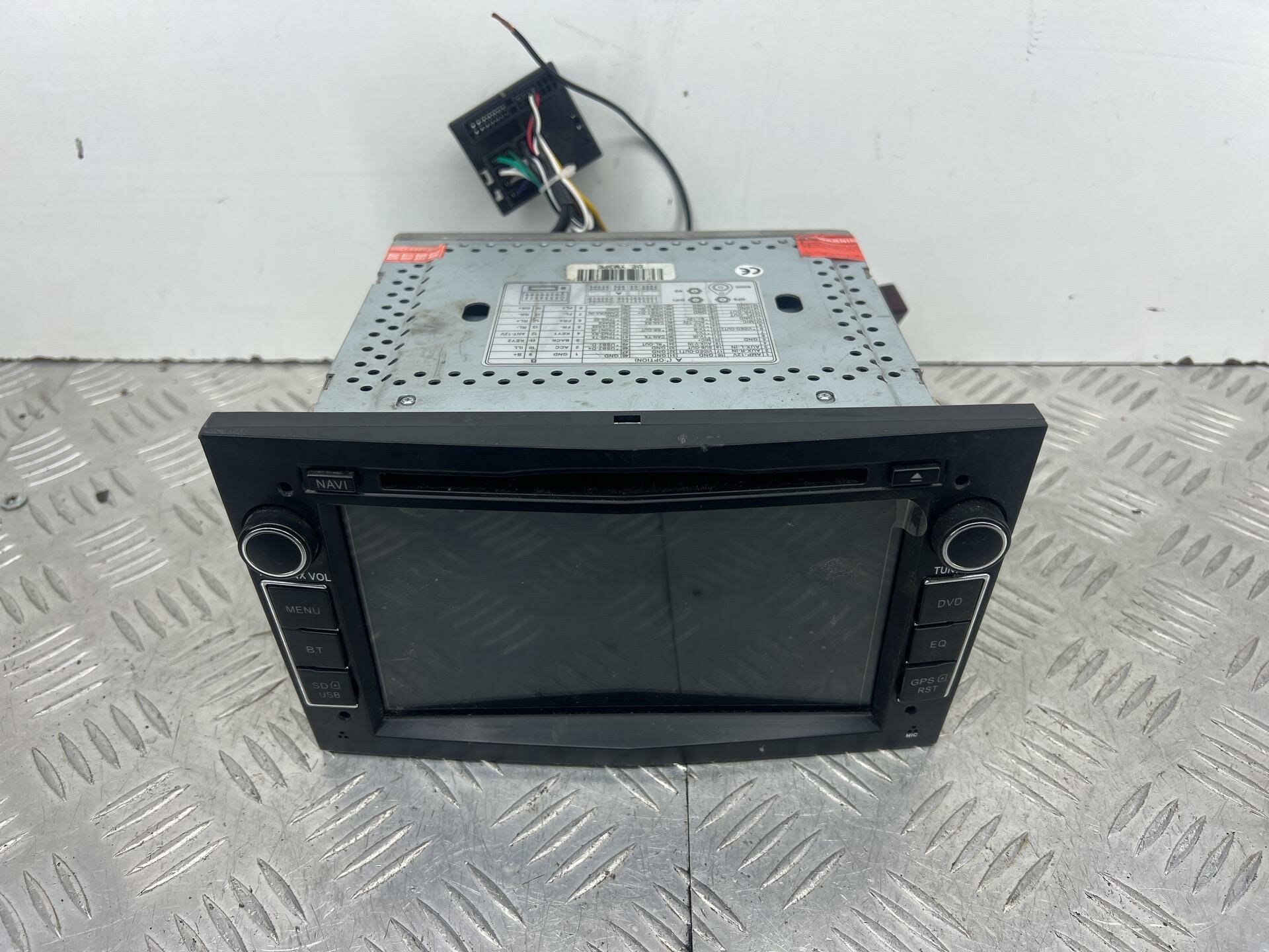 Магнитола Opel