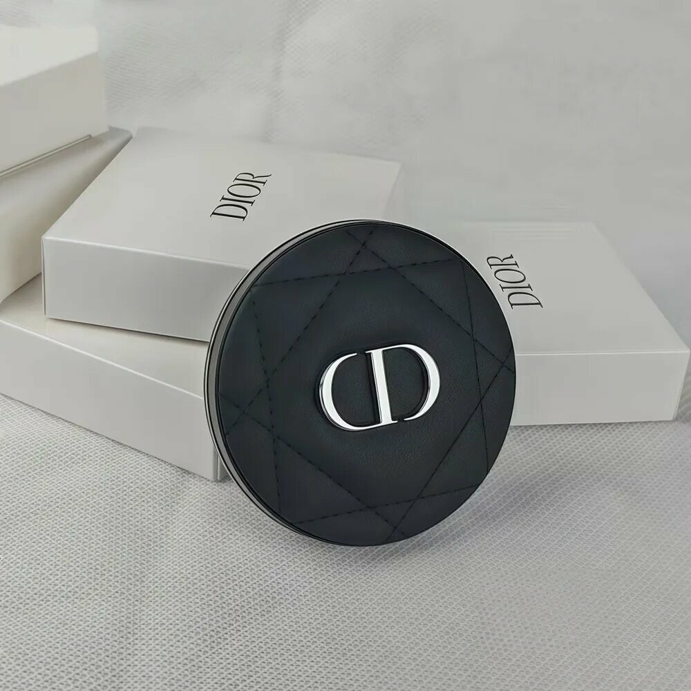 Dior Зеркало карманное, 7.5 см х 3 см, 1 шт