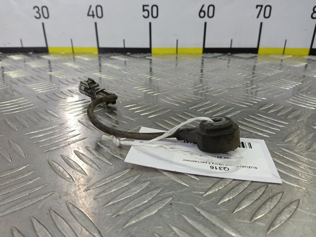 Датчик детонации Б/У для SUZUKI Grand Vitara II рестайлинг (2008—2012) 1864078K00