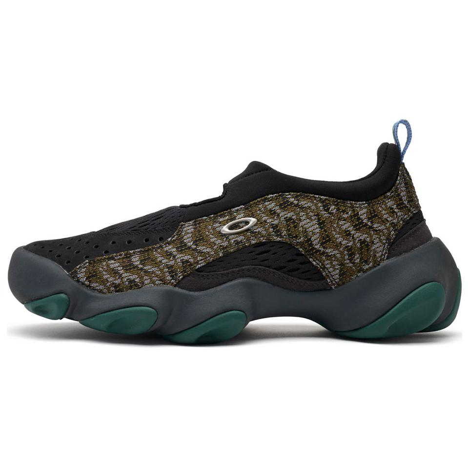 Кроссовки Factory Team