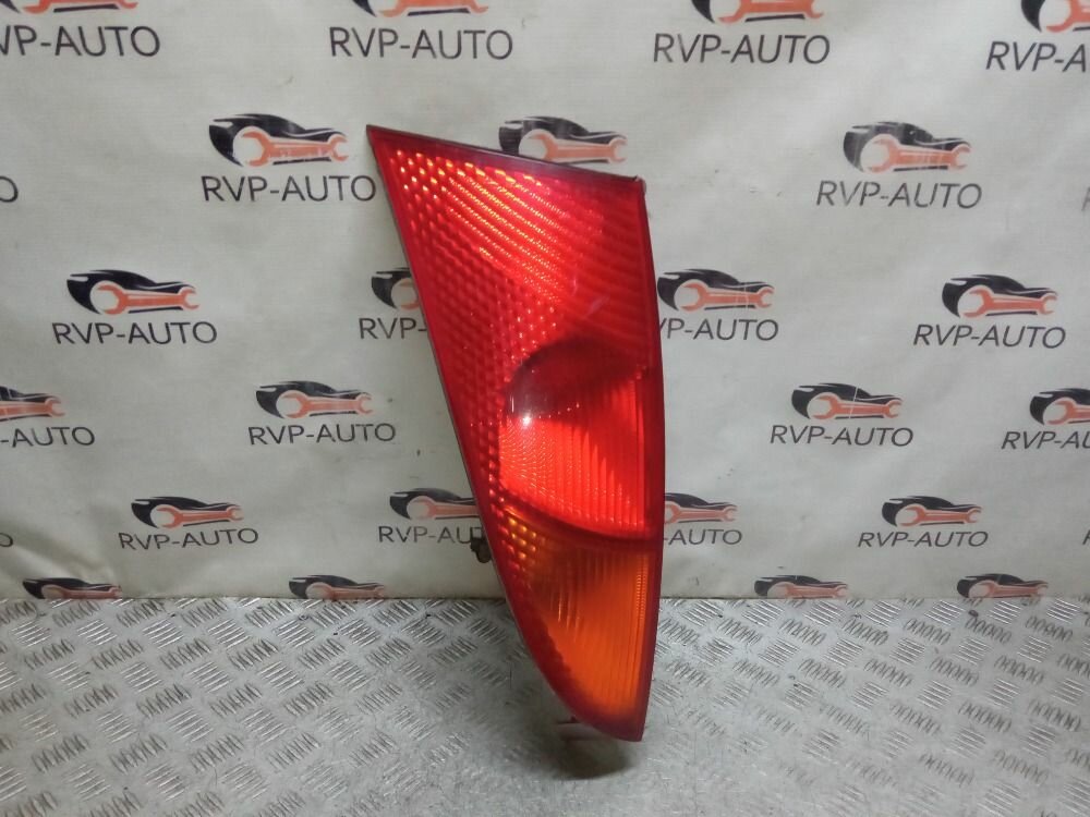 Фонарь задний левый Ford Focus 1 (58127) 1998-2005
