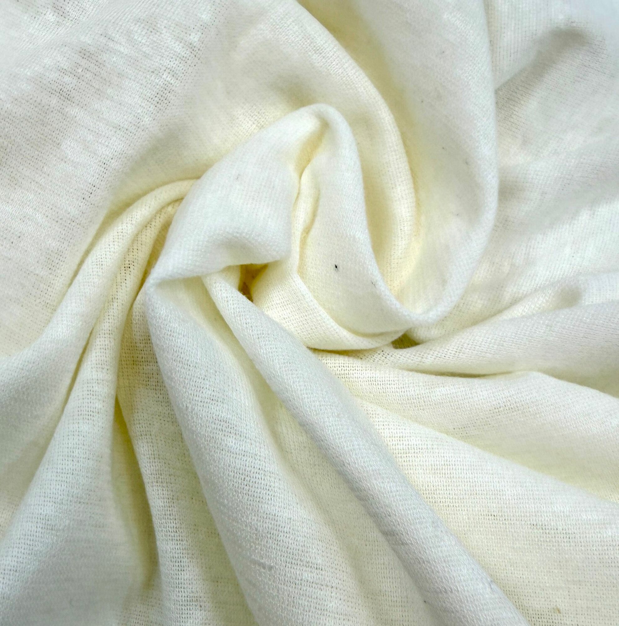 Ткань Тонкое трикотажное полотно / кулирка-100% хлопок /Италия ш-150см цвет зефир 1 м