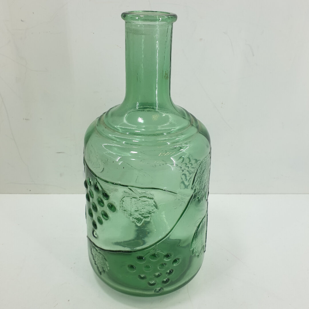 Винтажный кабинетный графин "Виноград" стекло СССР