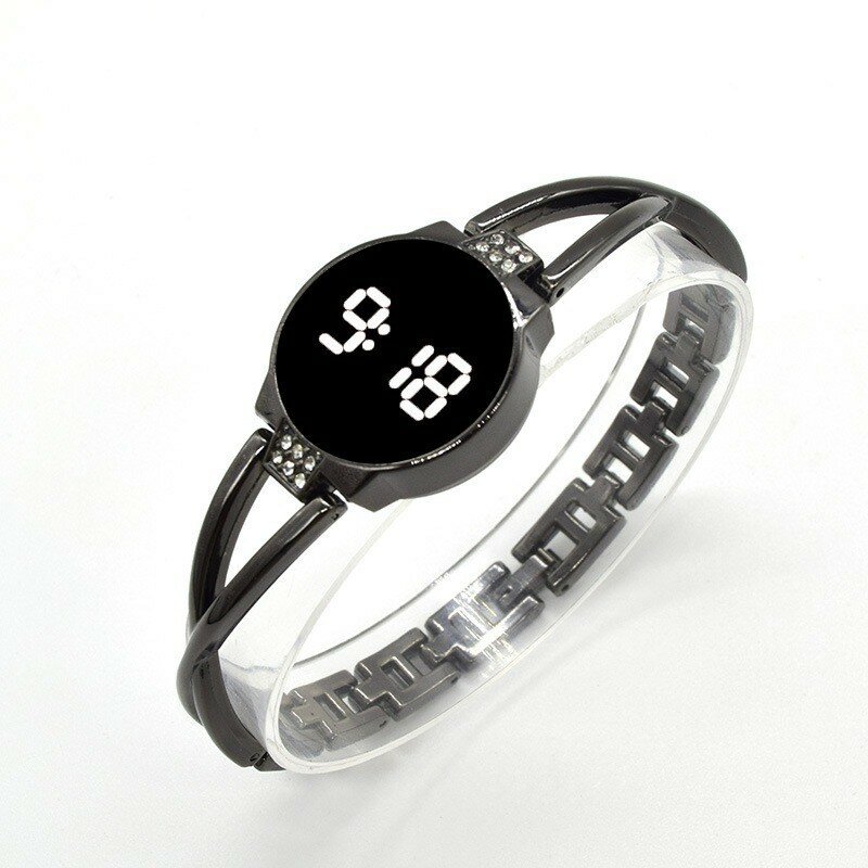 Электронные женские часы минимализм с металлическим браслетом влагозащитные для ежедневного использования черный белый