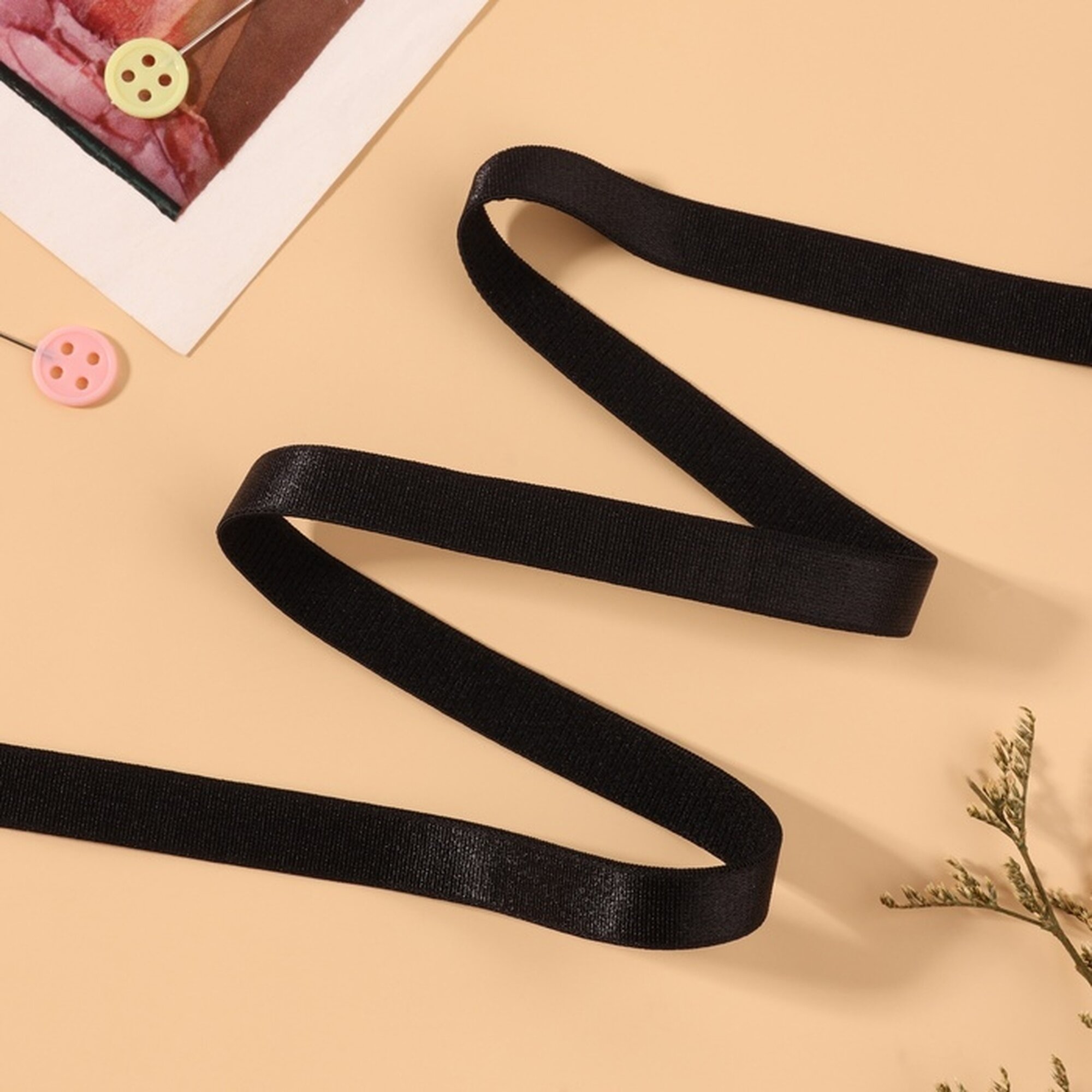 Бретельная резинка Арт Узор, длина 50 м, ширина 10мм, черная