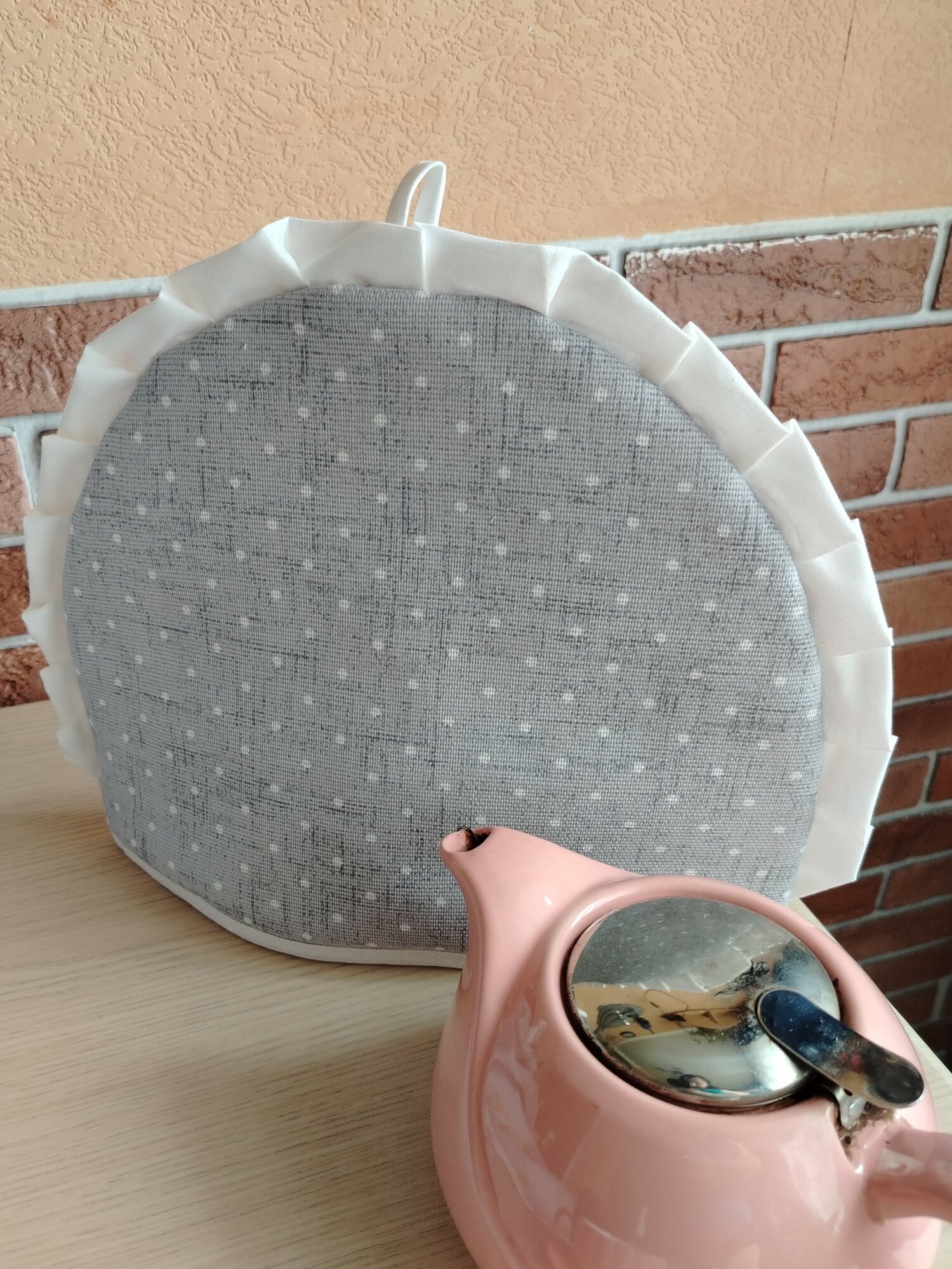 Грелка на чайник хлопок, серый горошек с белым, 30 см x 25 см