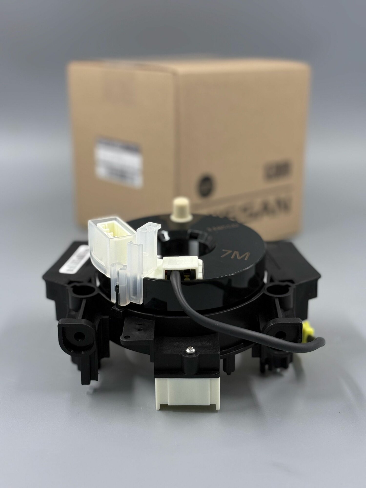 Подрулевое кольцо Nissan B5567-9U00A оригинал
