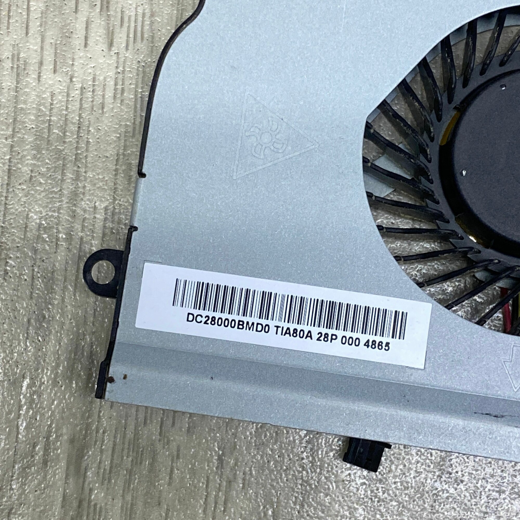 Кулер Samsung NP355V5C — фото 1