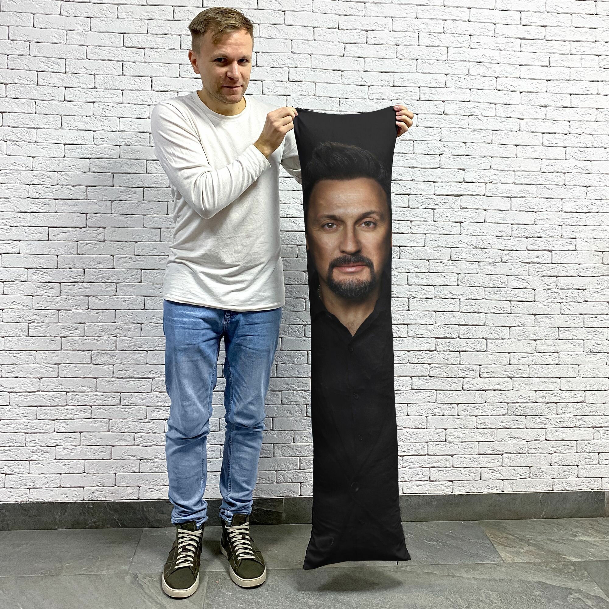 Подушка дакимакура Стас Михайлов 35x140 см