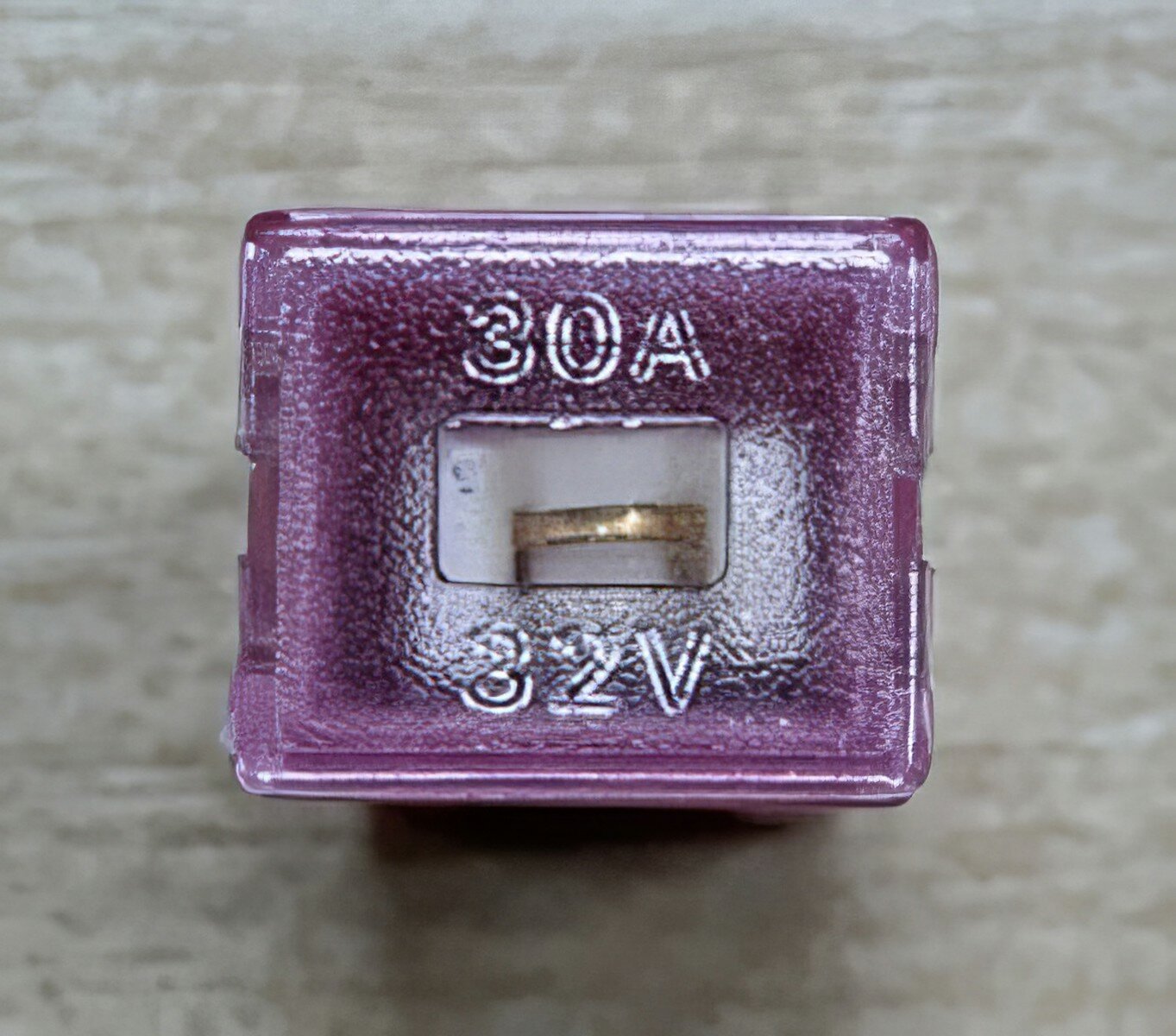 Предохранитель 30A NORD YADA 10x12 мм
