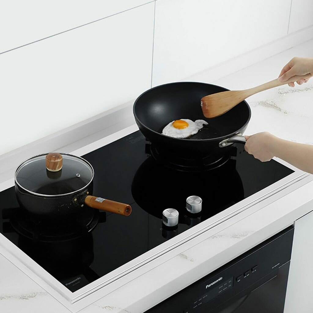 Самоклеящаяся изоляционная лента для герметизации шва плиты