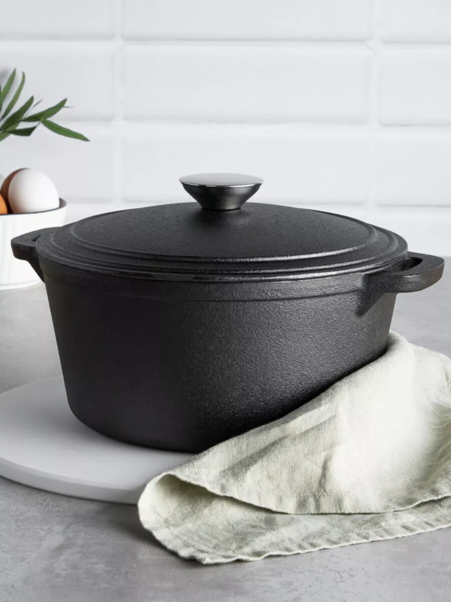 Кастрюля чугунная с крышкой 3,8 литра, 23х10 см, для всех типов плит