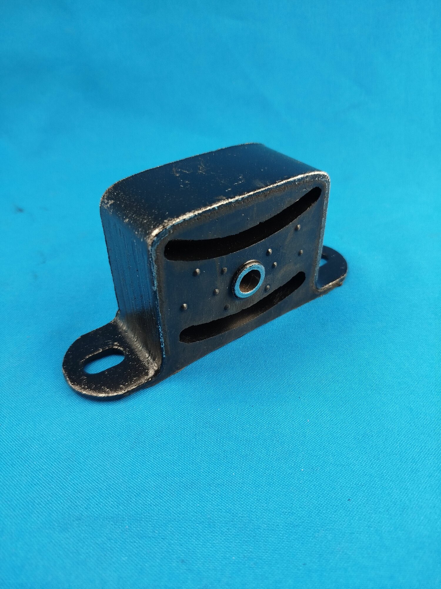 Подушка раздатки для а/м "UAD" Шевроле-Нива Standart