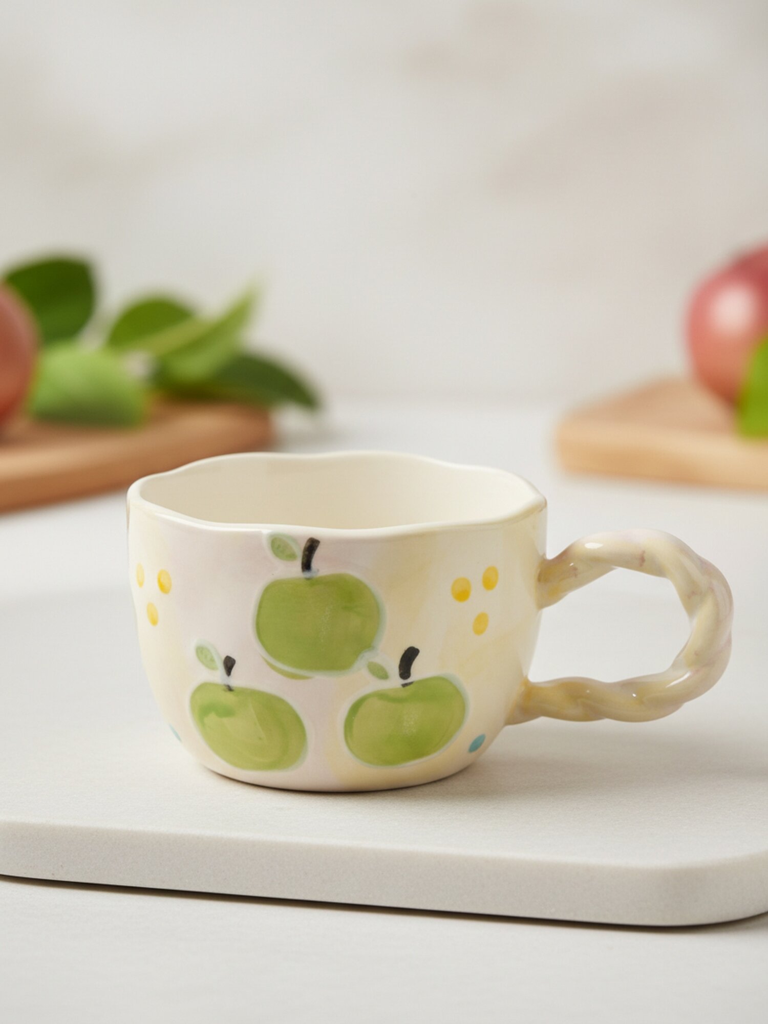 Керамическая кружка Яблочко 500 мл, большая чашка для чая и кофе, стильная кухонная посуда в подарок, Y4-11317