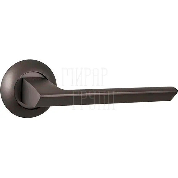 Дверная ручка Punto (Пунто) на круглой розетке "BLADE" TL графит