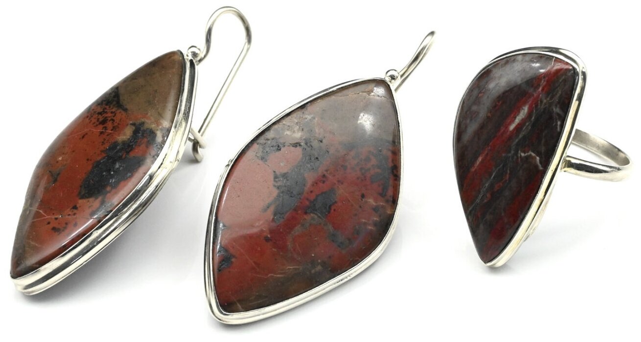 Комплект бижутерии: серьги, кольцо, яшма