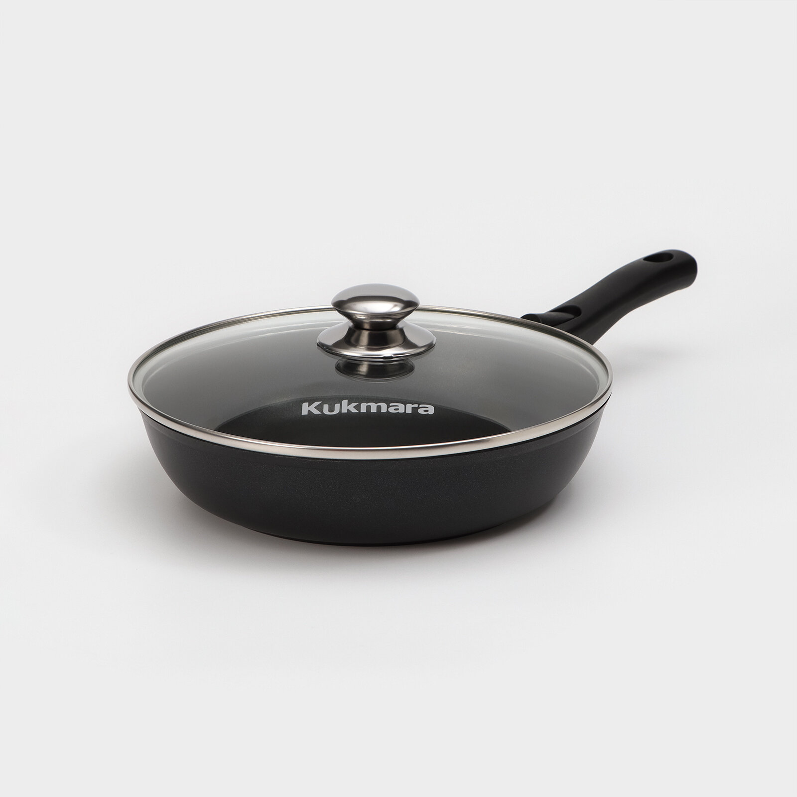 Сковорода KUKMARA «Традиция», d=26 см, стеклянная крышка, съёмная ручка, антипригарное покрытие, чёрный