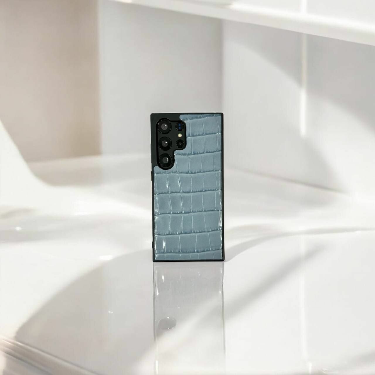 Серо-голубой чехол из кожи Samsung S25 Ultra