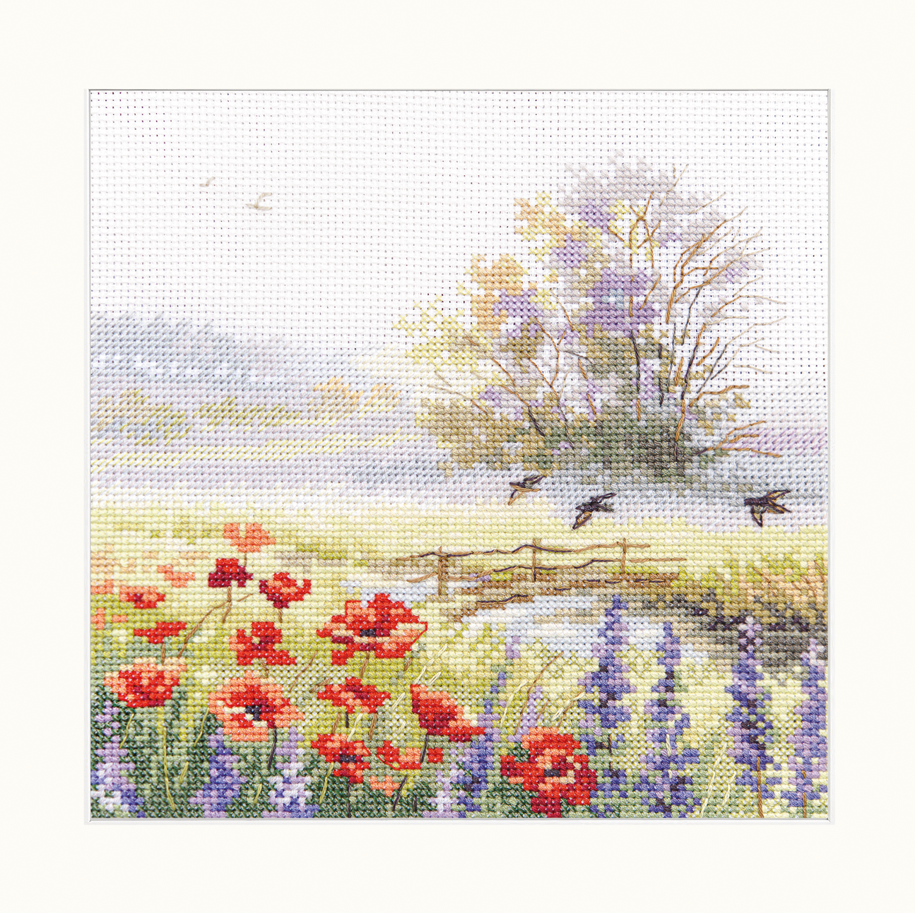 Набор для вышивания крестом Алиса "Летние акварели. Стрижи" 18х18 см 3-37 Творческий набор с комплектом качественных ниток мулине, хлопковой канвой, удобной иглой, схемой и инструкцией