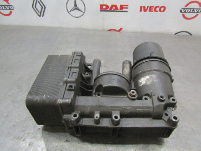 Корпус масляного фильтра с теплообменником двигателя Paccar MX300 DAF XF 105